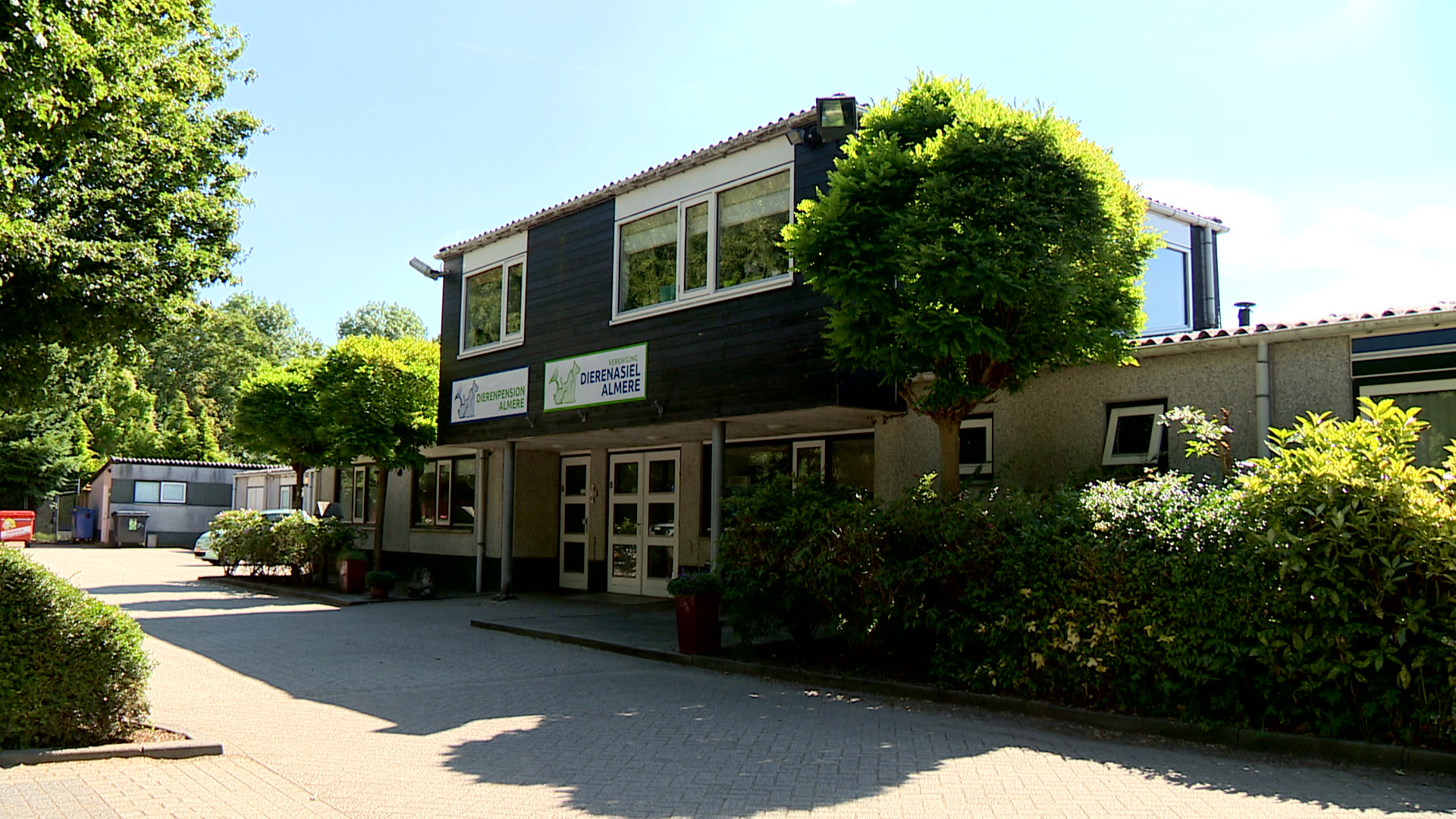 Omroep Flevoland - Nieuws - Werk dierenasiel in Almere overgenomen door ...