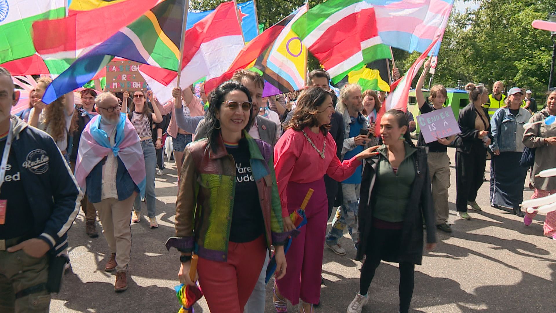 Omroep Flevoland - Nieuws - Almeerse loopt als voorzitter van Pride ...