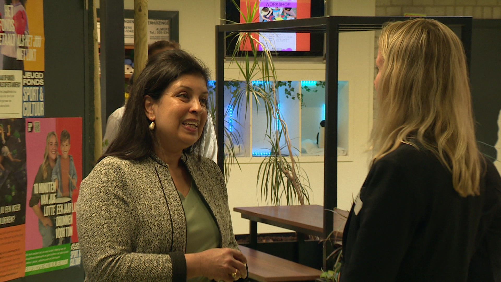 Omroep Flevoland - Nieuws - Basisschool tegen minister: 'Maak beleid om samen lerarentekort ...