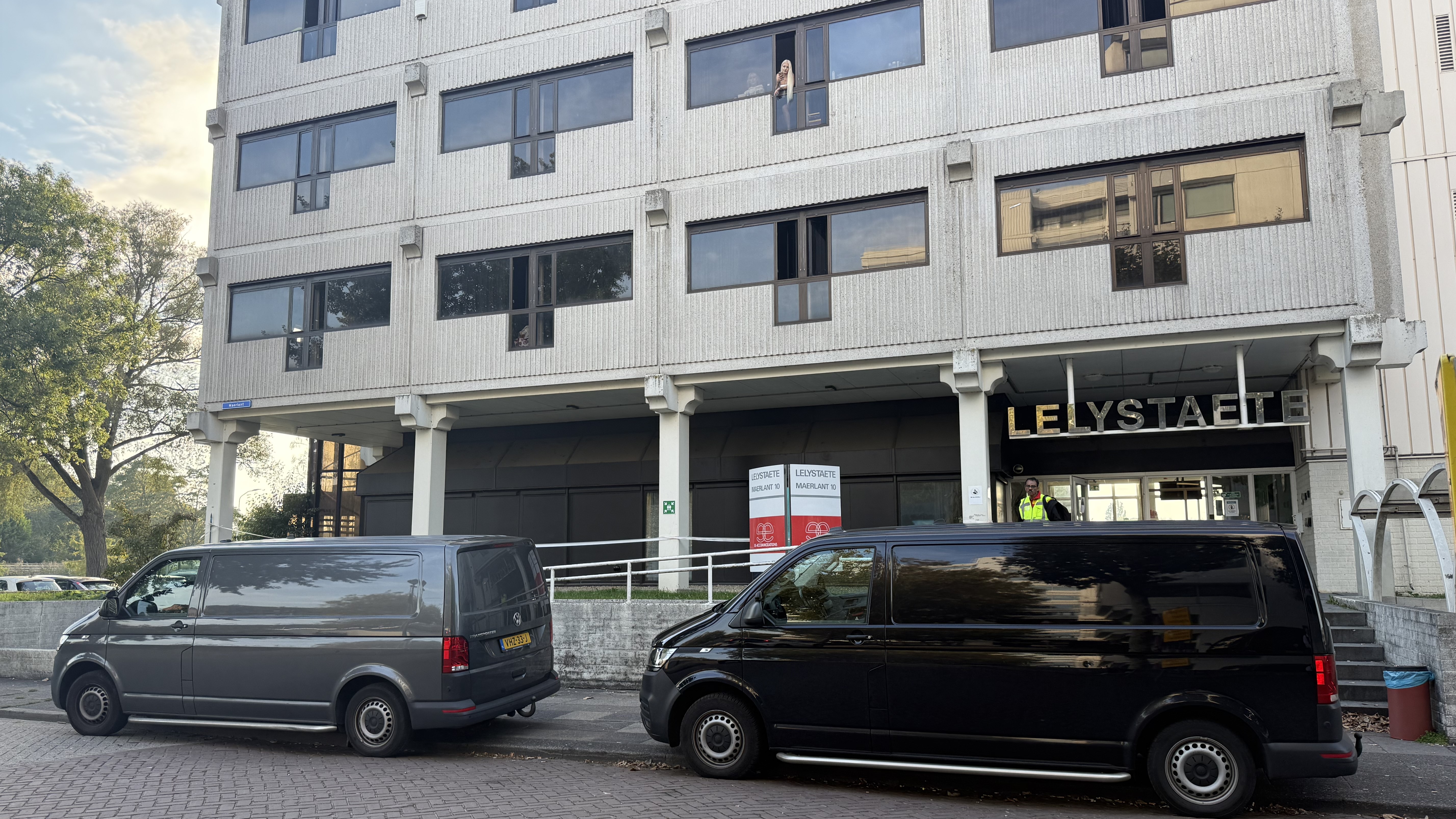 Omroep Flevoland - Nieuws - Lichaam gevonden in Lelystaetegebouw Lelystad, politie onderzoekt ...