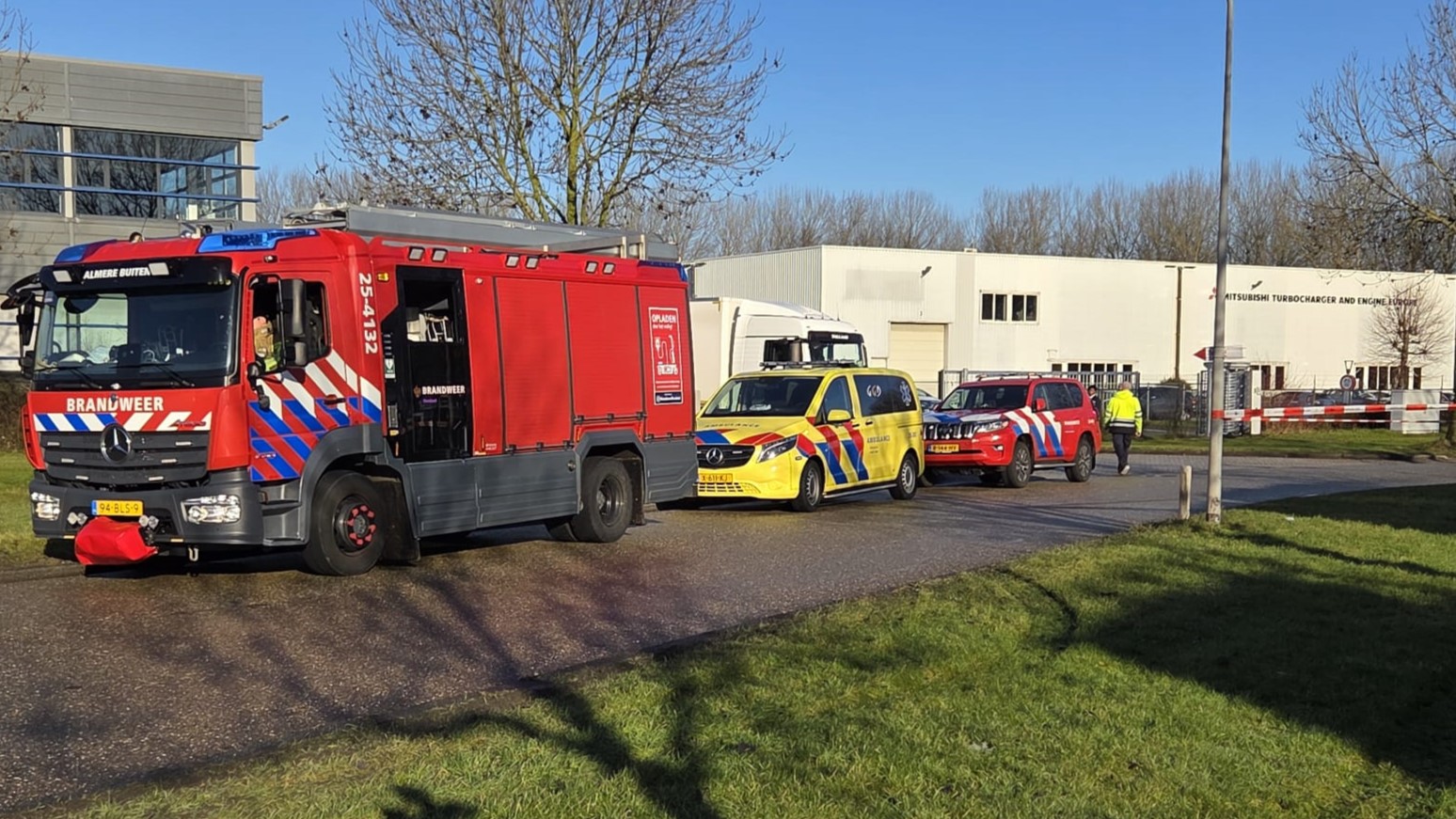 Omroep Flevoland - Nieuws - Verdacht voorwerp op bedrijventerrein De ...